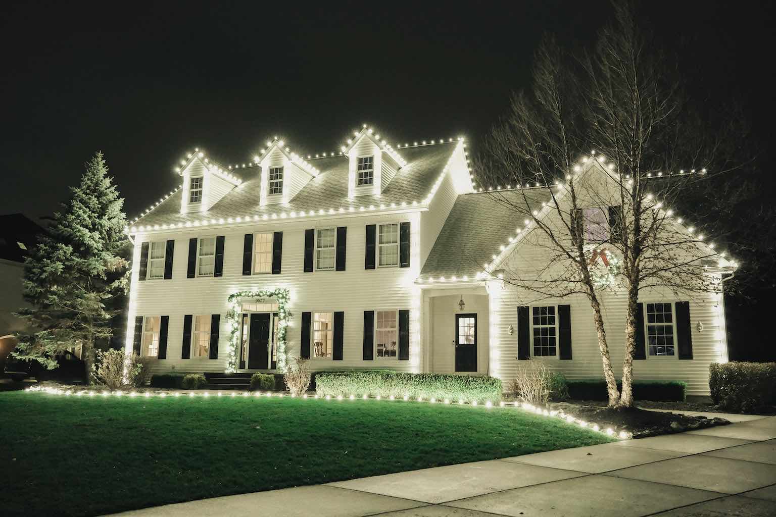 Christmas Light Installation in Stow | Wonderly Lights