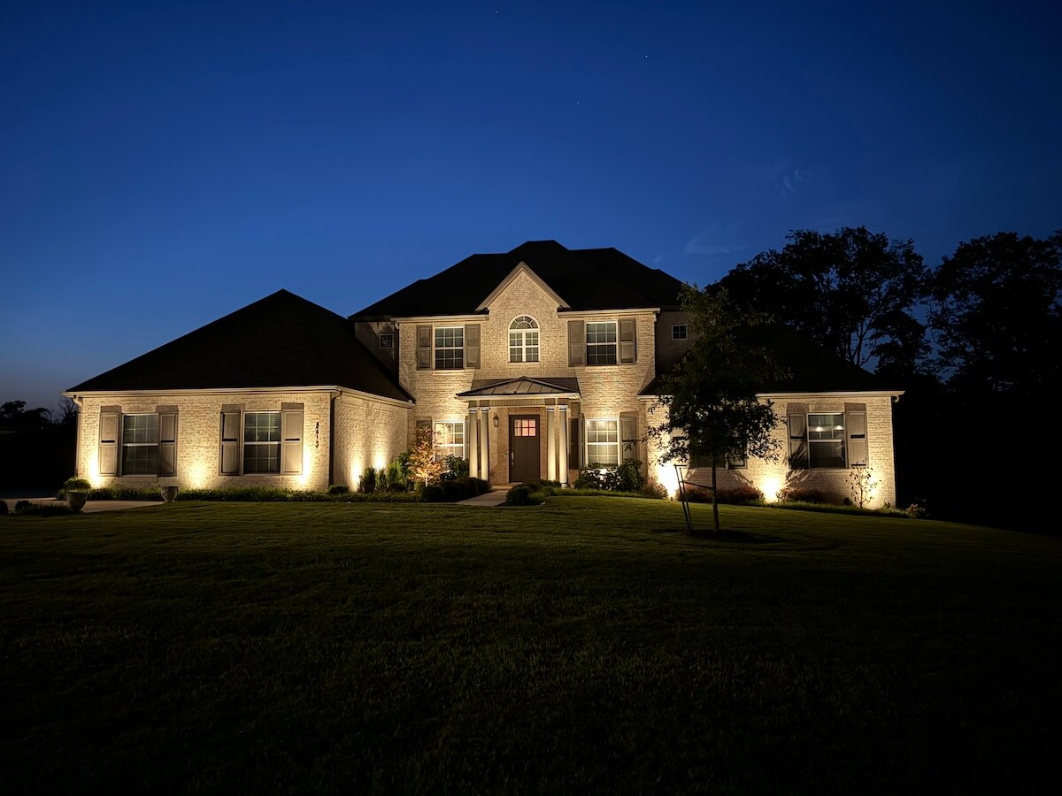 Outdoor Lighting Services | Wonderly Lights
